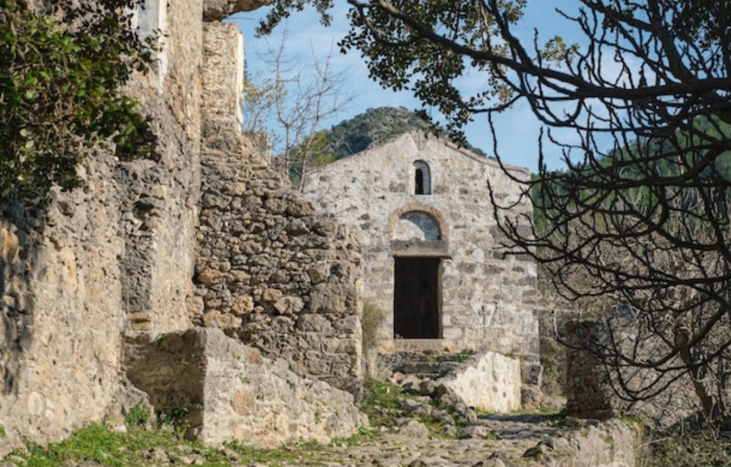 THE UPPER ROOM - ChristianWritersBookstore.com